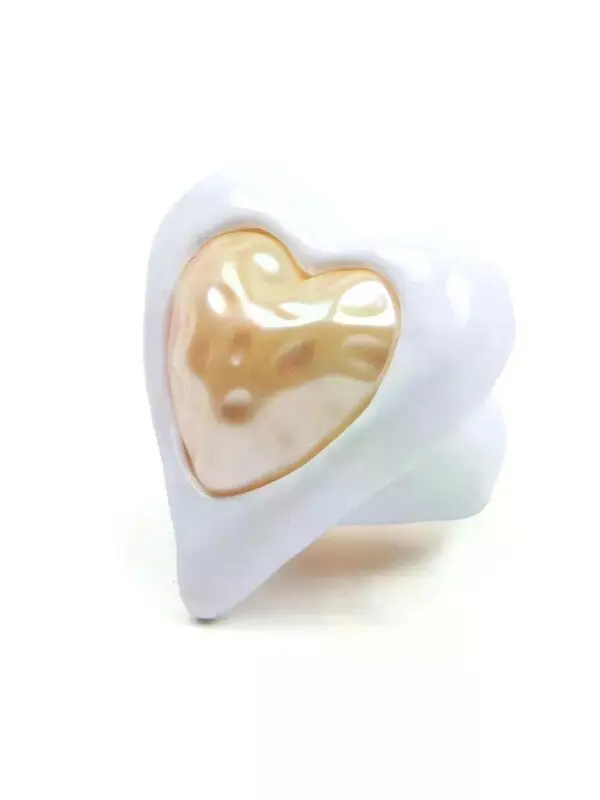 JULIETTA Heart-shaped Resin Ring - White