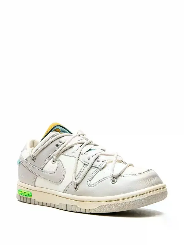 Nike X Off White Dunk Low Lot 42 Sneakers