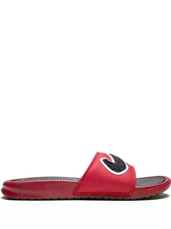 Nike Benassi Solarsoft Slides