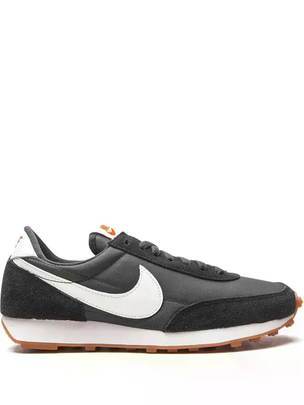 Nike Daybreak Sneakers