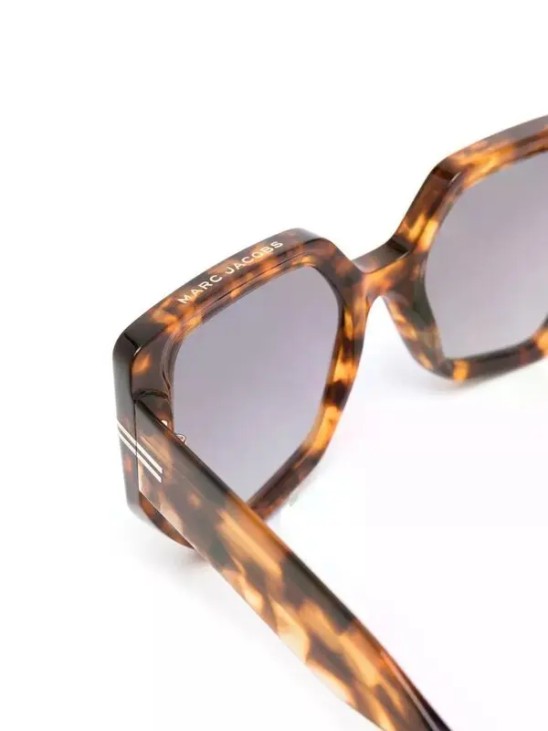 Marc Jacobs Oversized Sunglasses