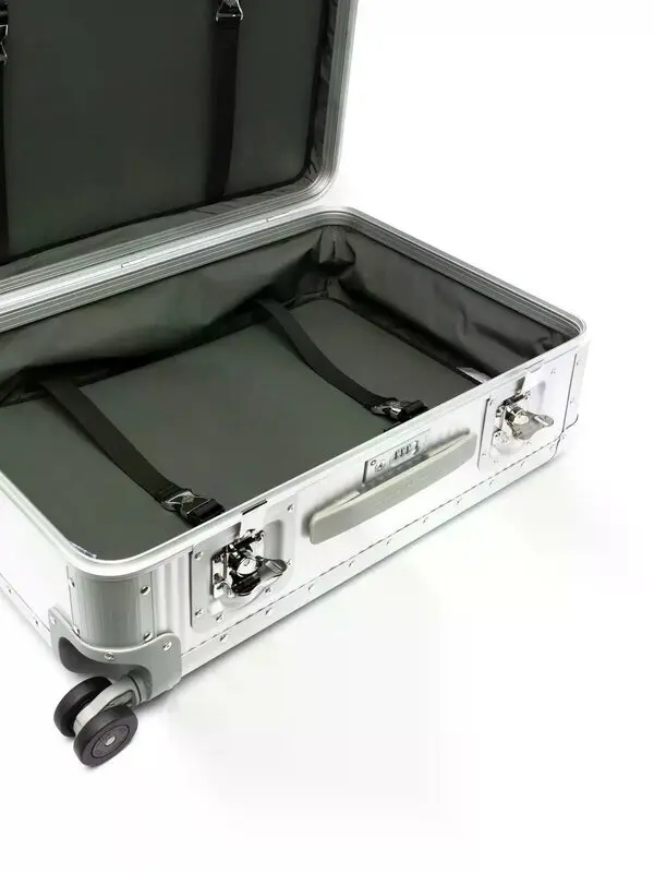 FPM MILANO Bank S Spinner 68 Aluminium Suitcase
