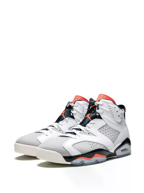 JORDAN 6 Retro Sneakers - Grey