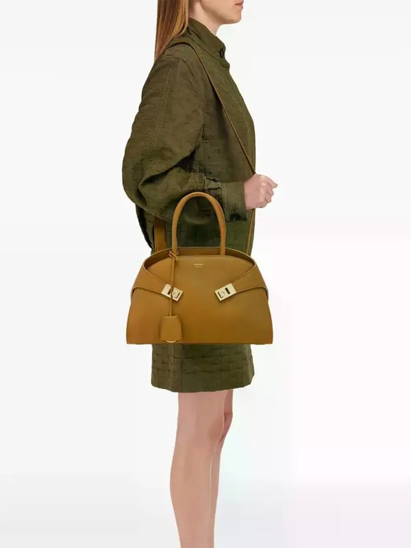 FERRAGAMO Small Hug Tote Bag In Calfskin Leather - Brown