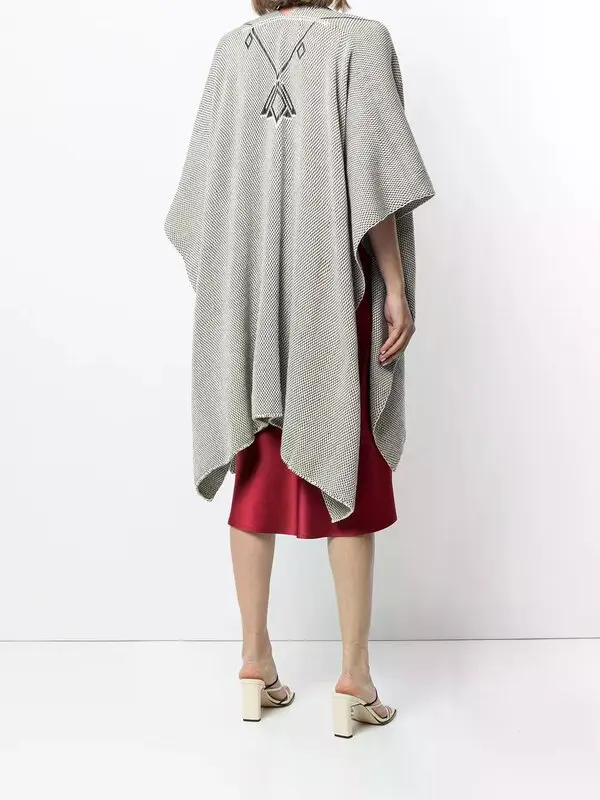 Voz Double V-neck Merino Shawl