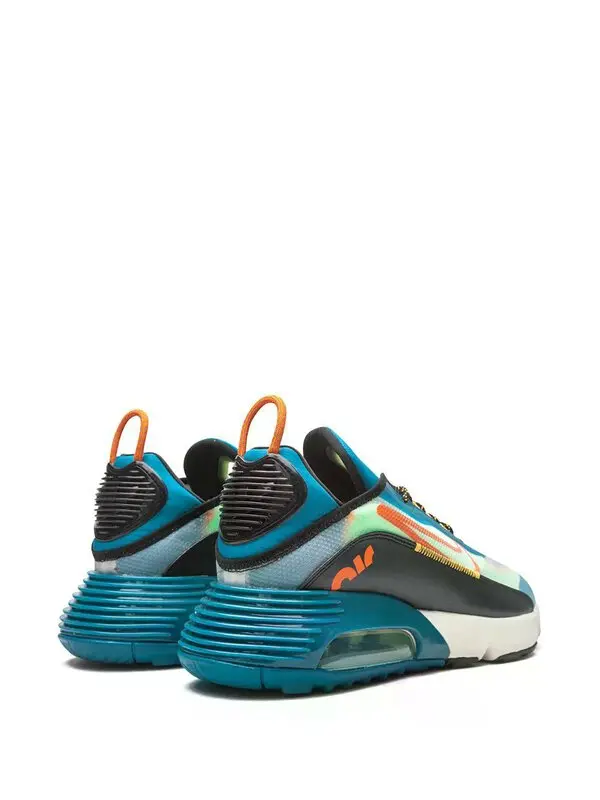 Nike Air Max 2090 Sneakers