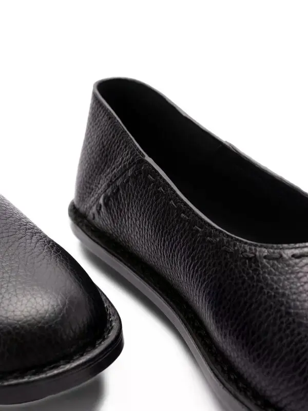 Fendi Leather Slippers