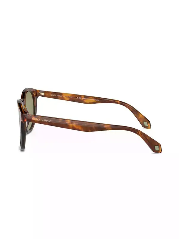 Giorgio Armani Round-frame Sunglasses - Red