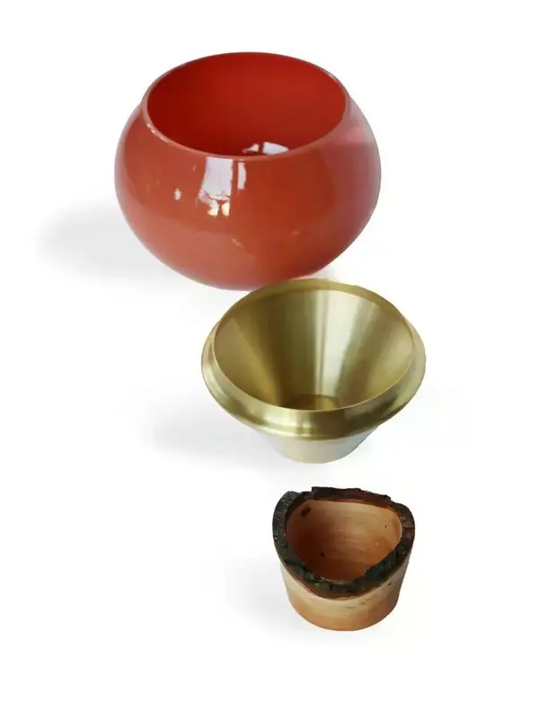 UTOPIA & UTILITY India 2 Small Stacking Vessel