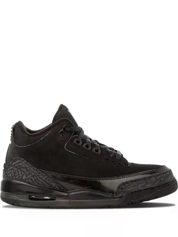 JORDAN 3 Retro Sneakers