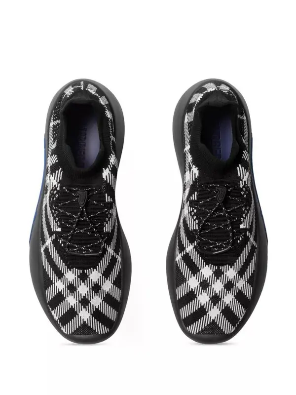 Burberry Neptune Sneakers - Black