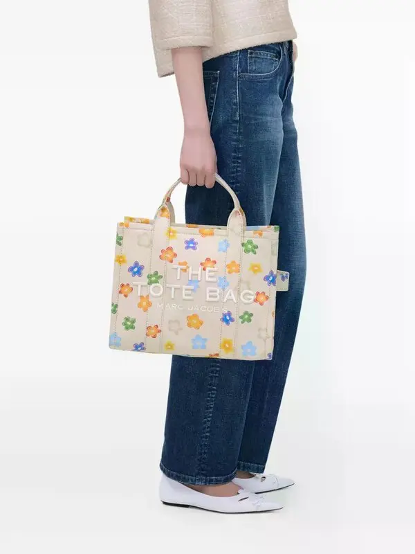 Marc Jacobs Wild Daisy Medium Tote