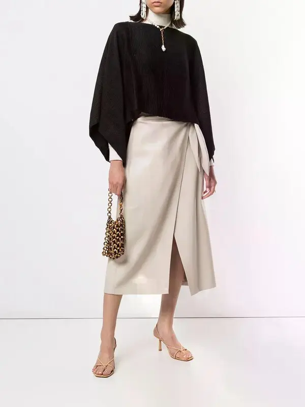 Voz Solid Crop Jumper - Black
