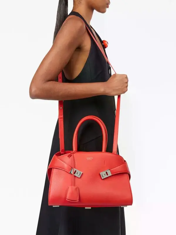 FERRAGAMO Hug Leather Tote Bag - Red