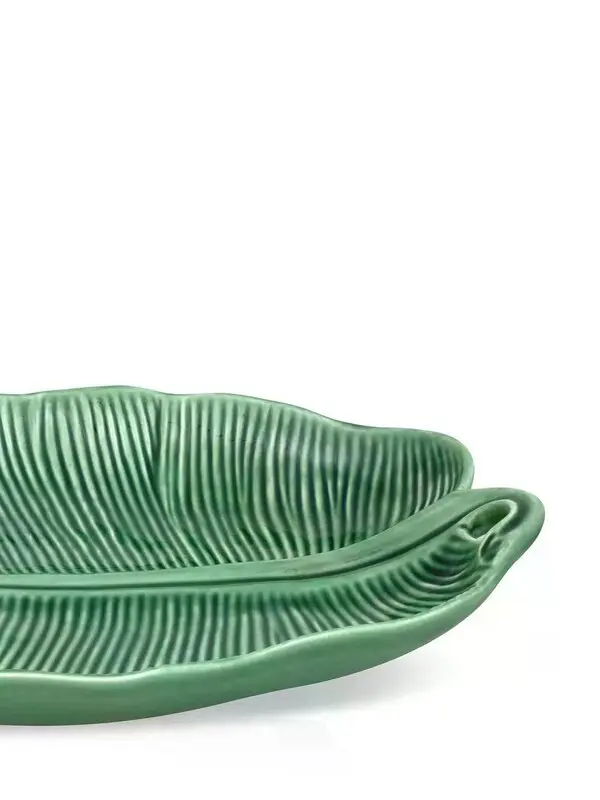 BORDALLO PINHEIRO Folhas Banana Leaf Dish