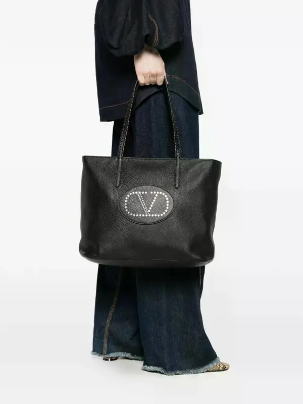 Valentino Garavani Nellcôte Shoulder Bag