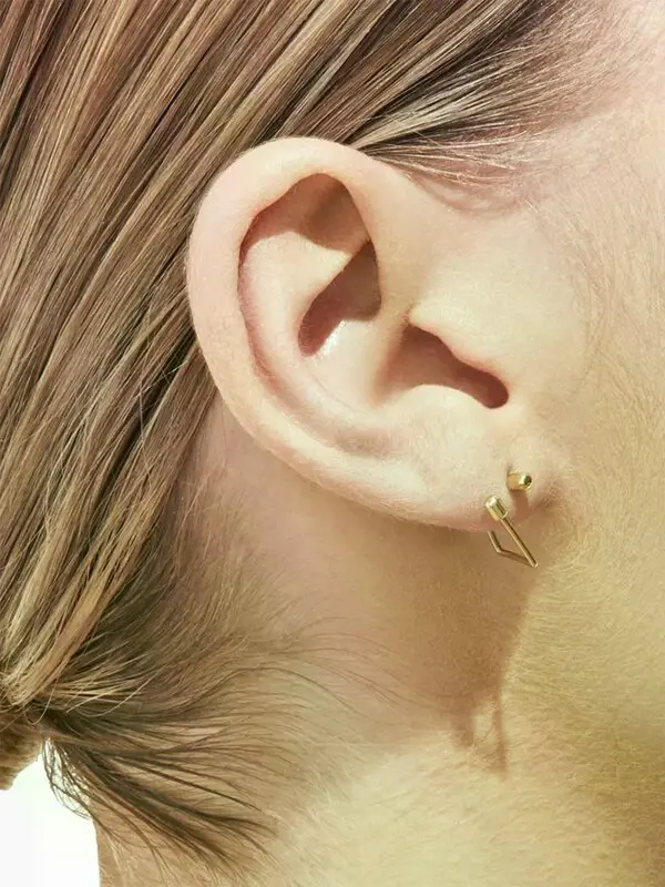 Shihara 18kt Yellow Twist Square 01 Earring - Gold