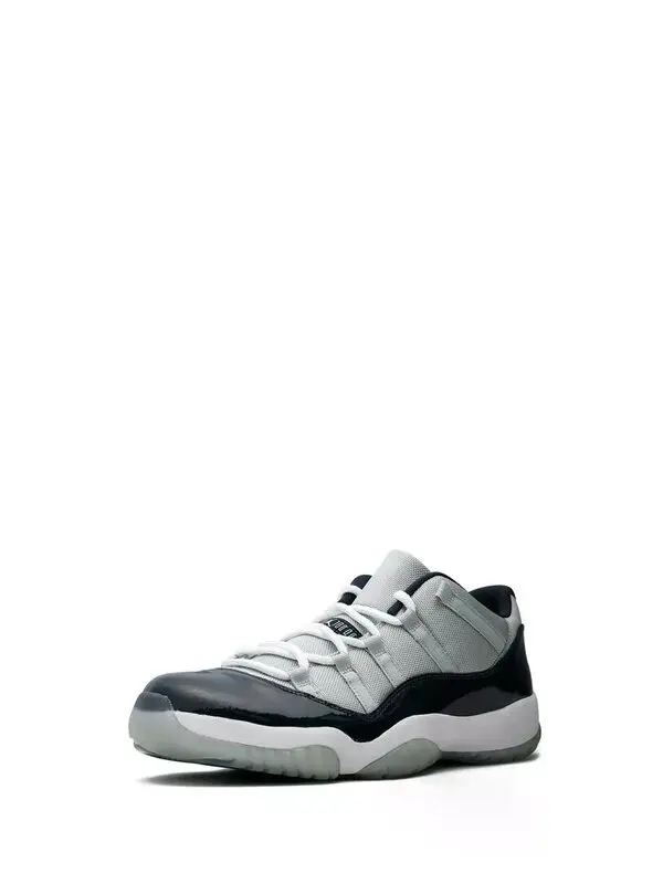 JORDAN 11 Retro Low Georgetown Sneakers - Grey