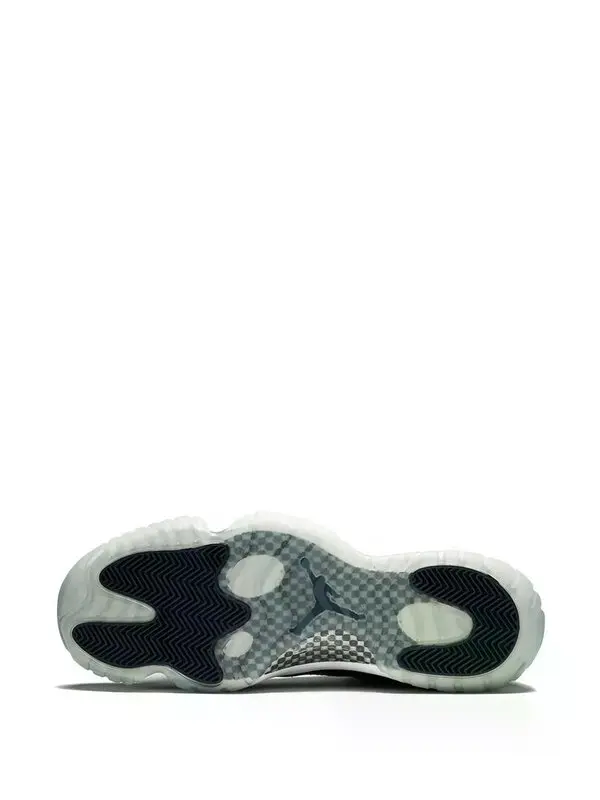 JORDAN 11 Retro Low Georgetown Sneakers - Grey