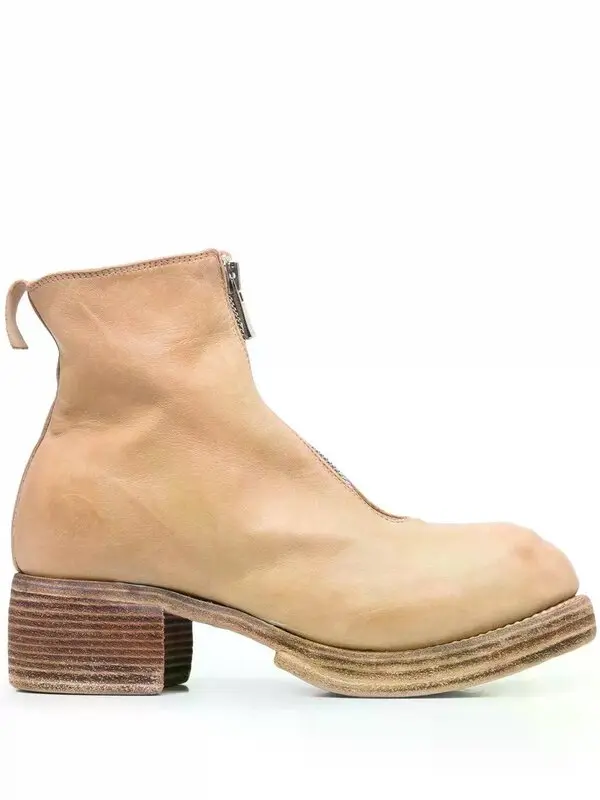 Guidi Grained Leather Round-toe Boots - Neutrals