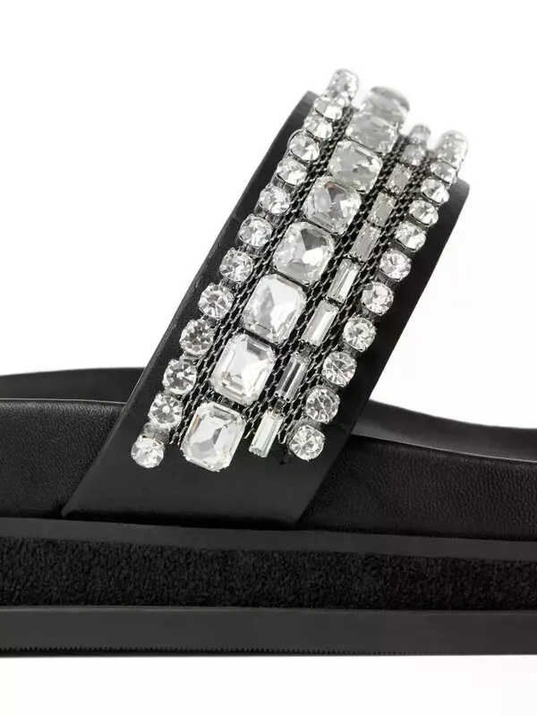JIMMY CHOO Jadi Flat Sandals - Black
