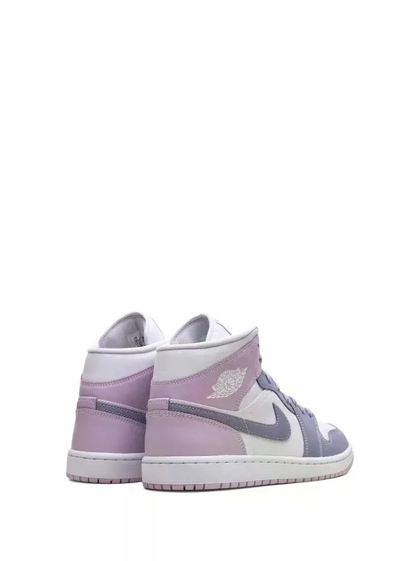 JORDAN 1 Mid Sneakers