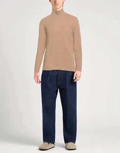 Alpha Studio Turtleneck In Recycled Wool Blend