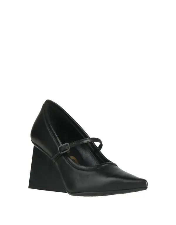 RAS Leather Mary Jane Pumps