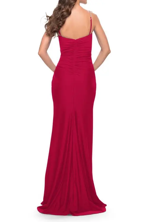 La Femme Long Ruched Jersey Gown With V-neckline - Red