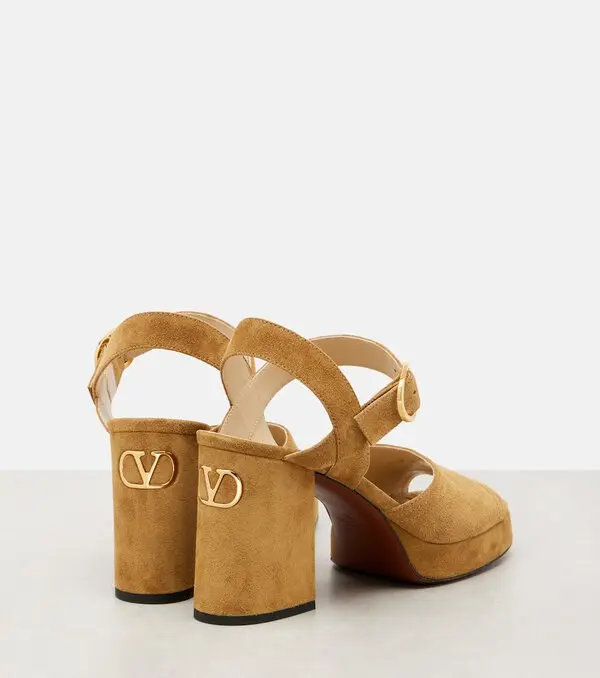 Valentino Garavani Fawcette 100 Suede Platform Sandals - Beige