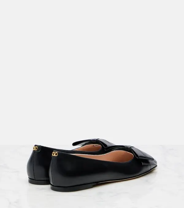 Valentino Garavani Bowow Leather Ballet Flats - Black