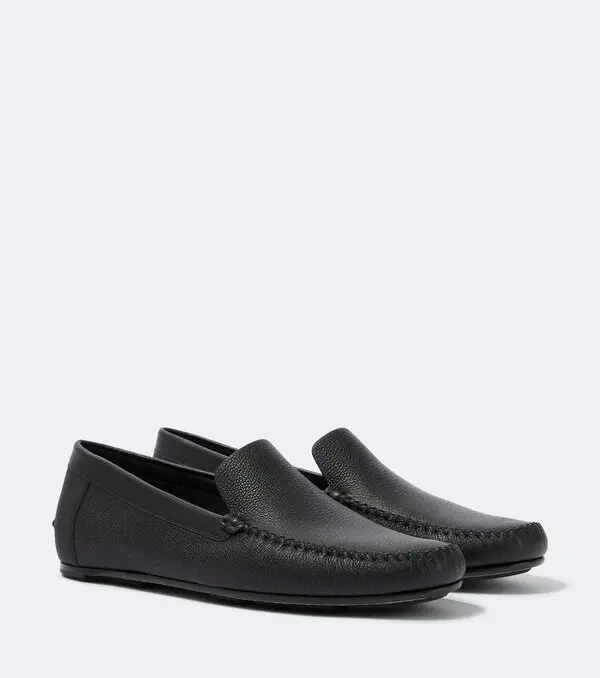 Manolo Blahnik Leather Loafers - Black