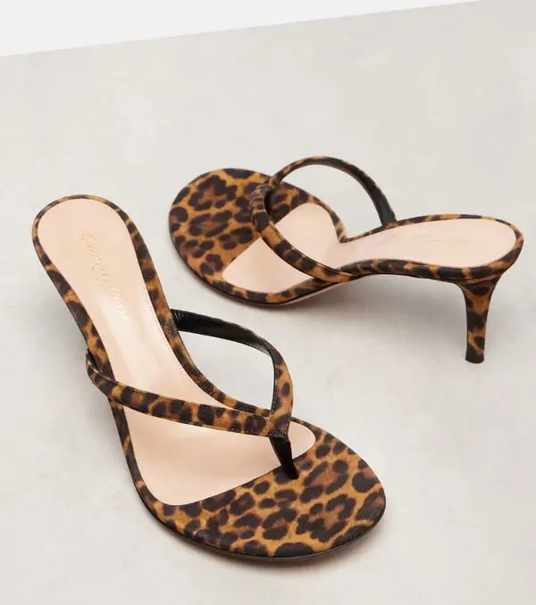 GIANVITO ROSSI Calypso 70 Thong Sandals