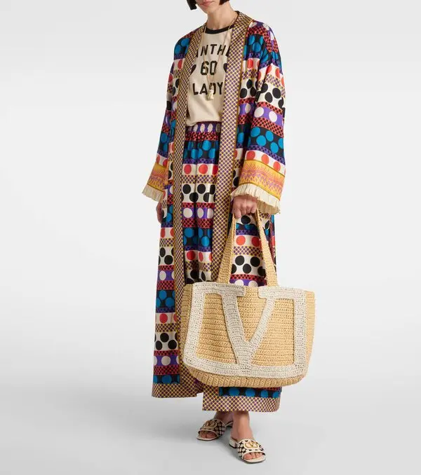 Valentino Garavani Viva Superstar Large Tote Bag - Beige
