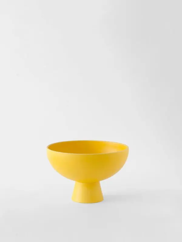 RAAWII Vases Lifestyle - Yellow