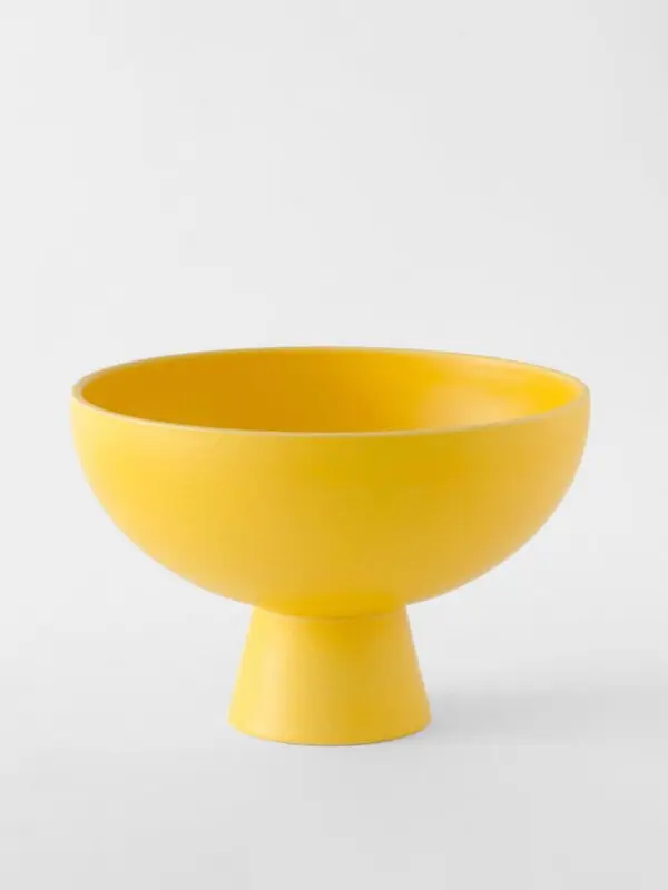 RAAWII Vases Lifestyle - Yellow