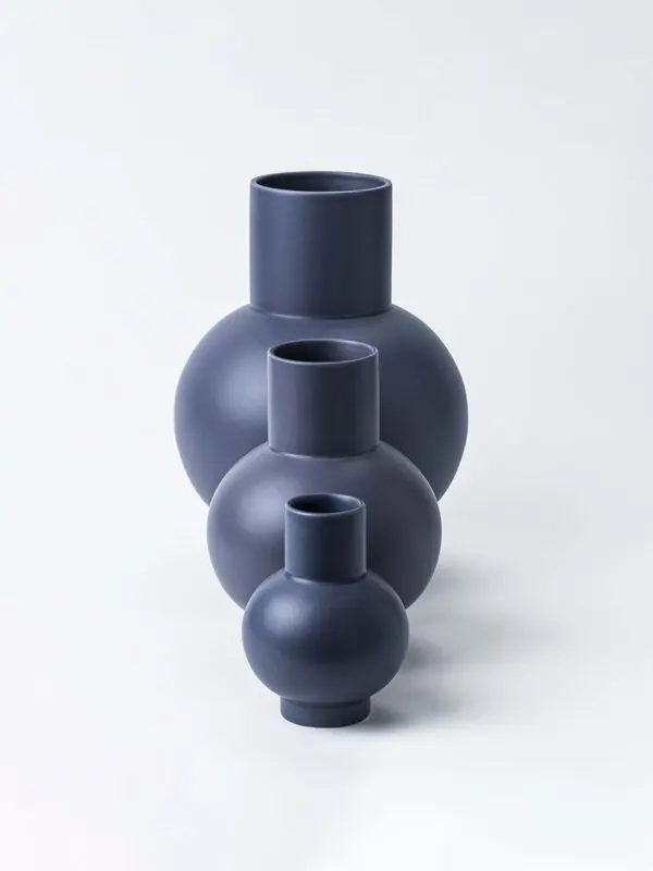 RAAWII Vases Lifestyle - Violet