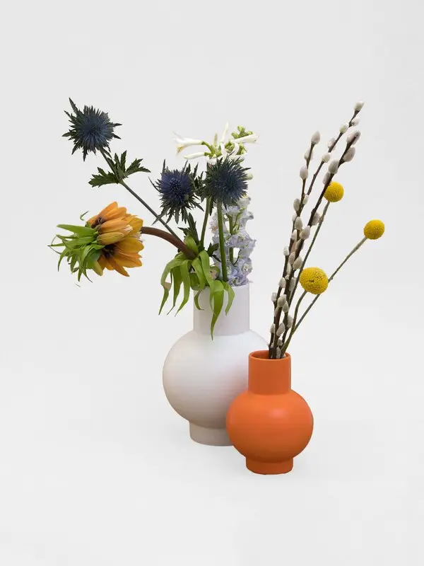 RAAWII Vases Lifestyle - Orange