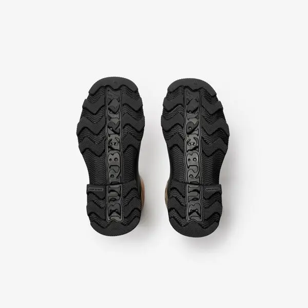 Burberry Rubber Marsh Stamp High Boots