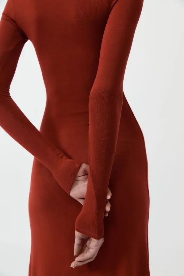 St. Agni Jersey Maxi Dress - Rouge | Editorialist
