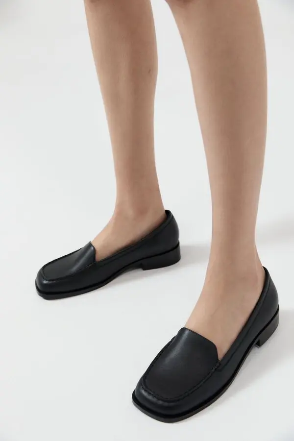 ST. AGNI Classic Loafer