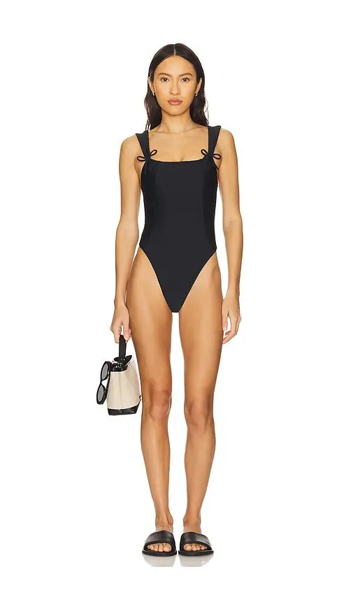 Tularosa Giovanna One Piece - Black
