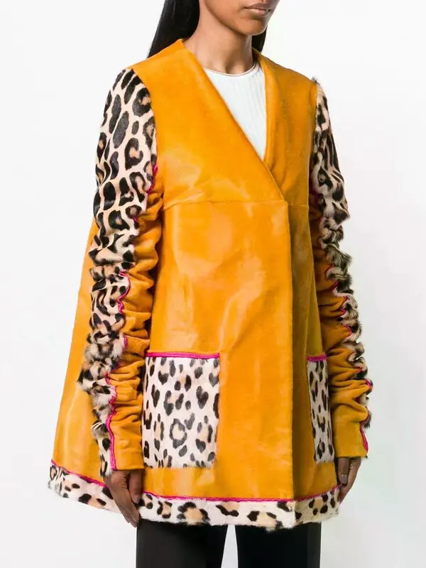 LISKA Animal Printed Sleeves Coat