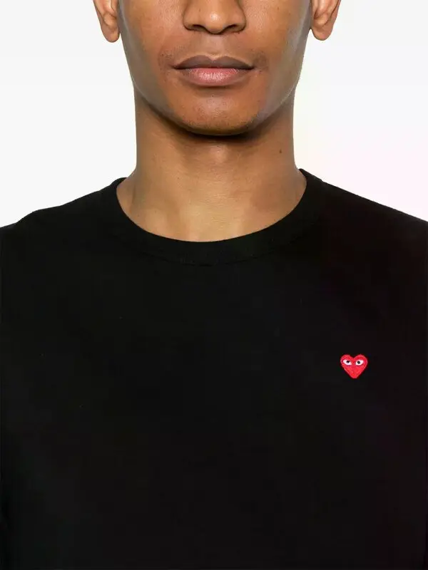 Play Comme Des Garcon Heart-patch T-shirt