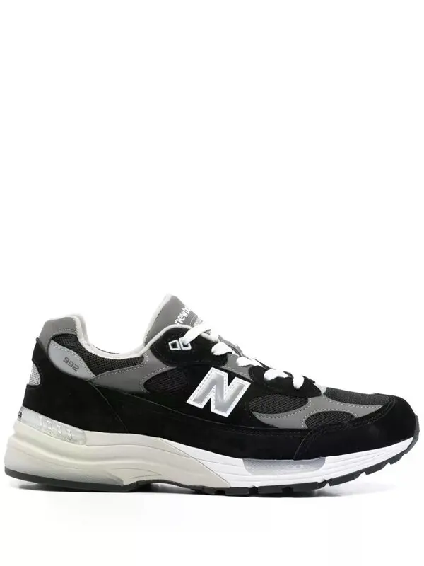 NEW BALANCE 992 Sneakers - Black