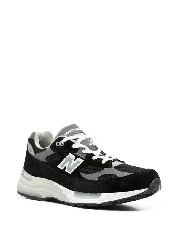 NEW BALANCE 992 Sneakers - Black