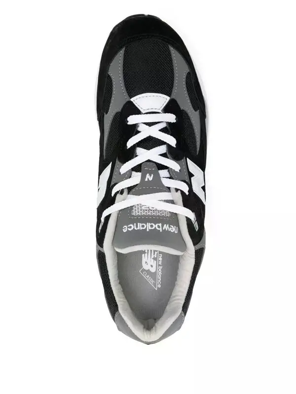 NEW BALANCE 992 Sneakers - Black