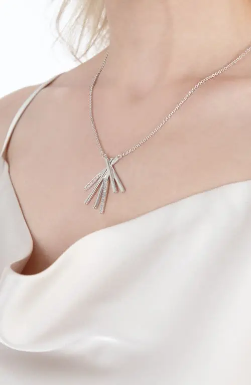 LUCY QUARTERMAINE Fan Key Pendant - Sterling Silver
