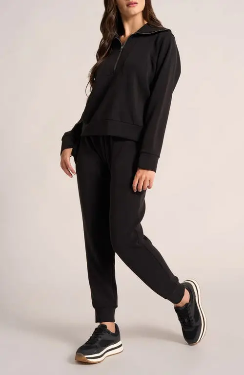 Matty M. Farrah Half Zip