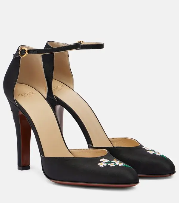 Valentino Garavani Hi Dolly 105 Embroidered Satin Pumps - Black